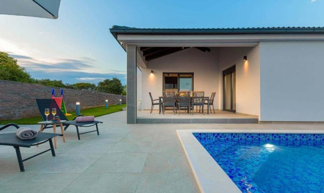 Villa For Sale In Pula, Pula In Pula, Istria County, Croatia For Sale ...