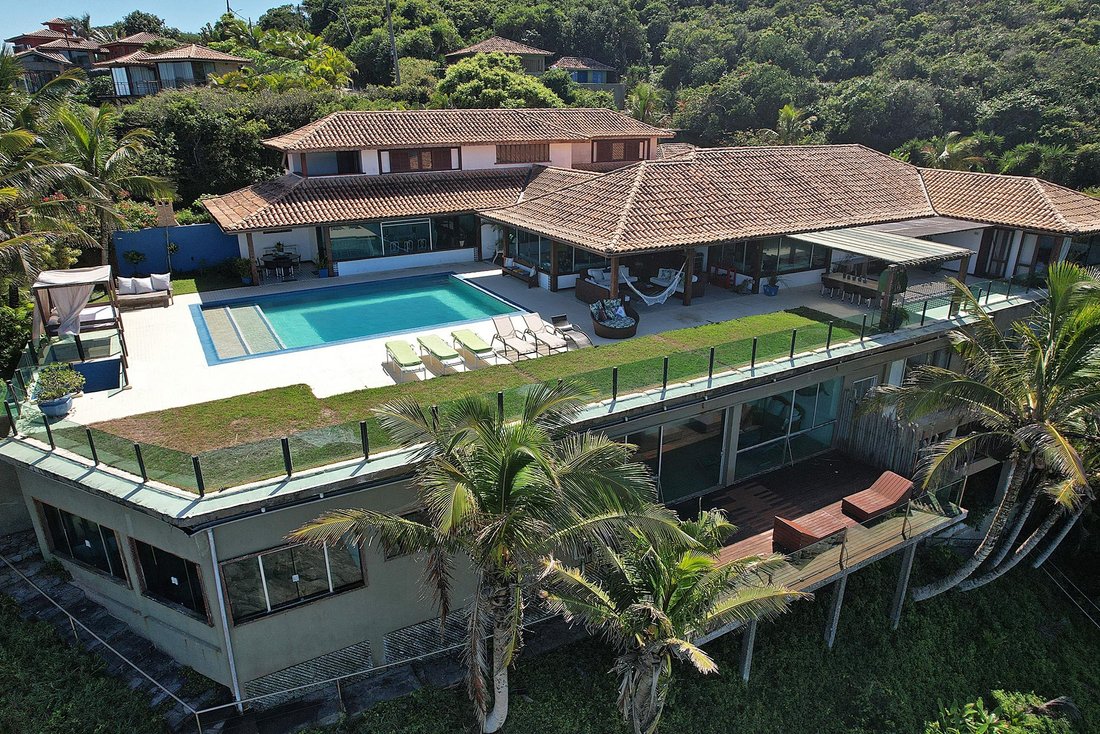 House With A Sea View At Ferradura In Armação Dos Búzios, Brazil For ...