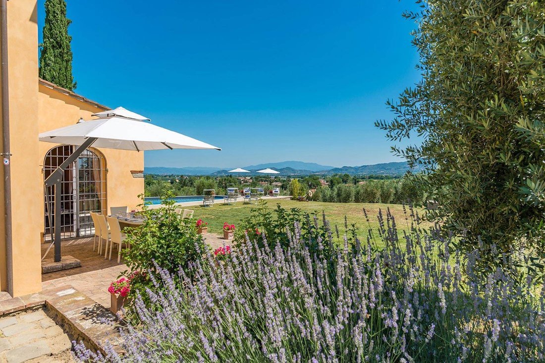 Villa With 13th Century Turret And Swimming In Monte San Savino ...