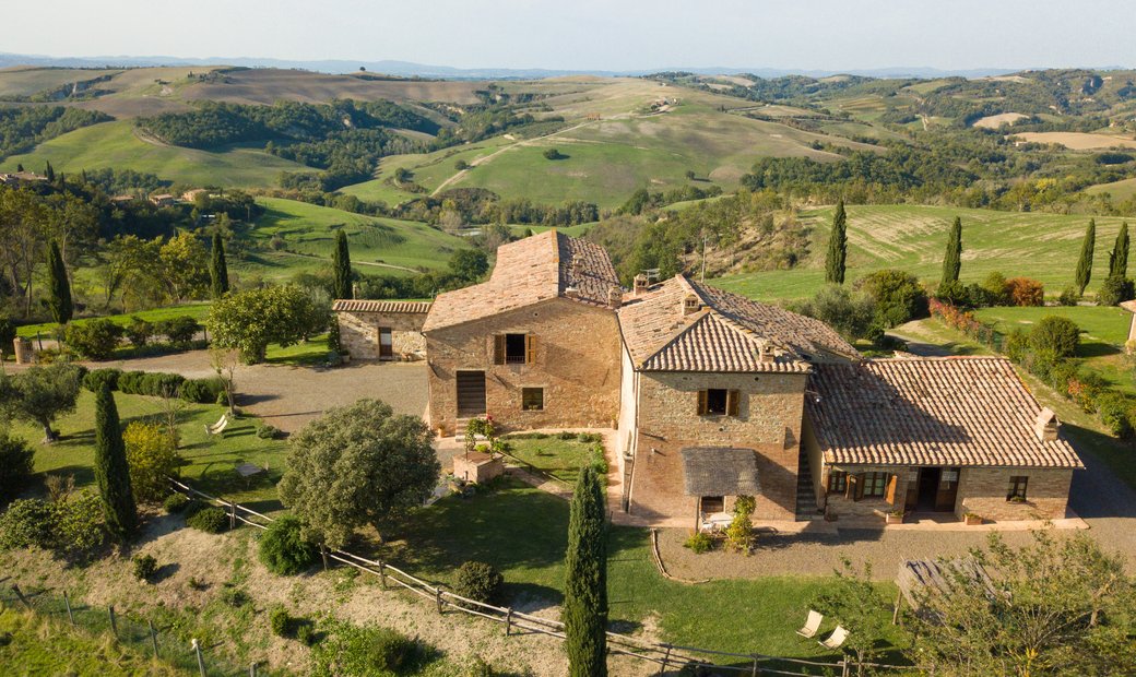 Organic Farm In Breathtaking Countryside In Montalcino, Tuscany, Italy ...