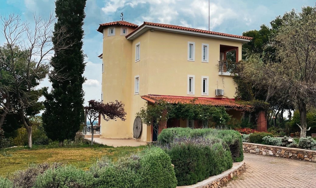 Traditional Villa In Karellas, Decentralized Administration Of Attica ...