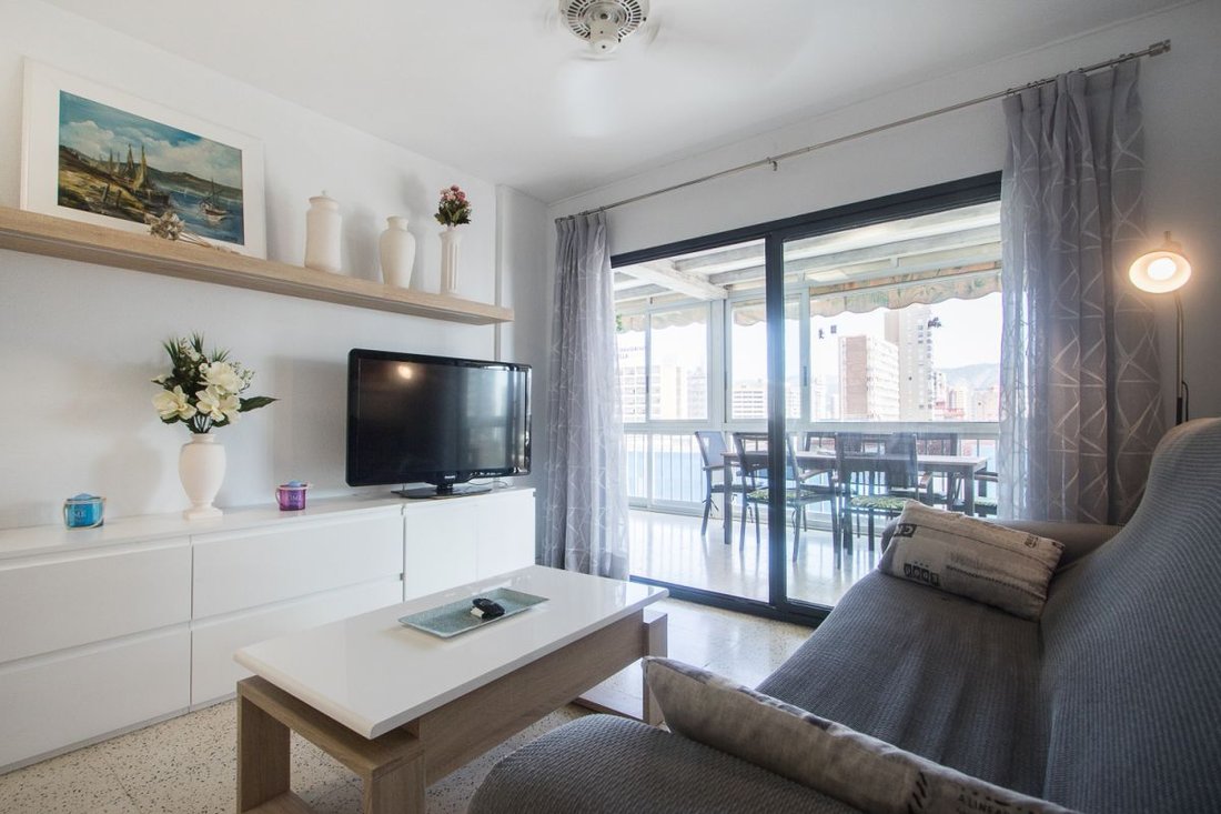 Apartamento En Alquiler En Alicante (Alacant), Comunidad Valenciana ...