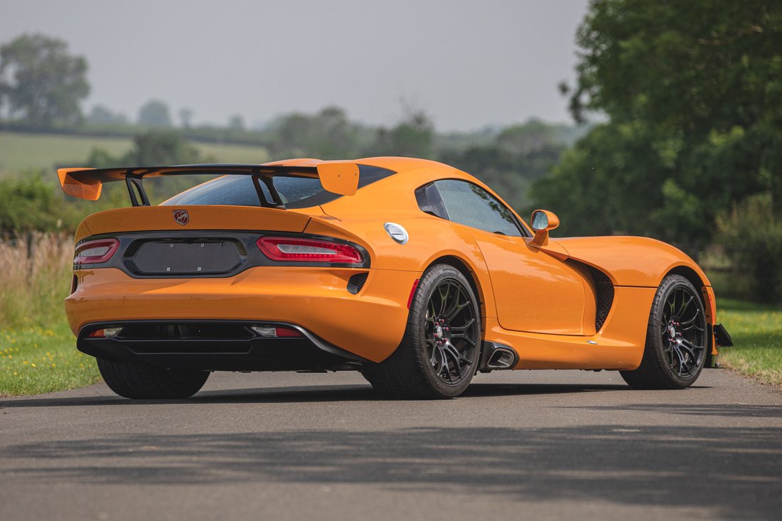 2015 Dodge Viper Time Attack In London, England, United Kingdom For ...