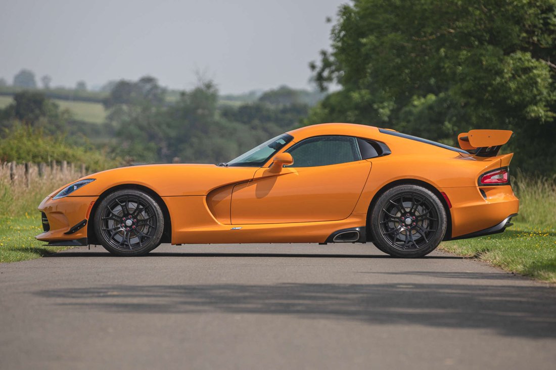 2015 Dodge Viper Time Attack In London, England, United Kingdom For ...