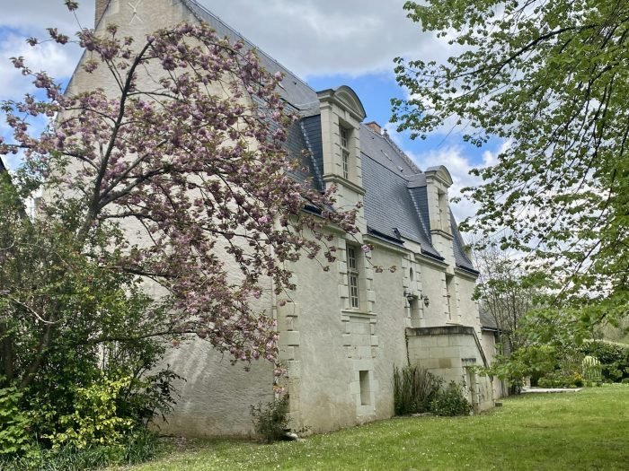 Veigné Manoir In Veigné, Centre Val De Loire, France For Sale (12848860)