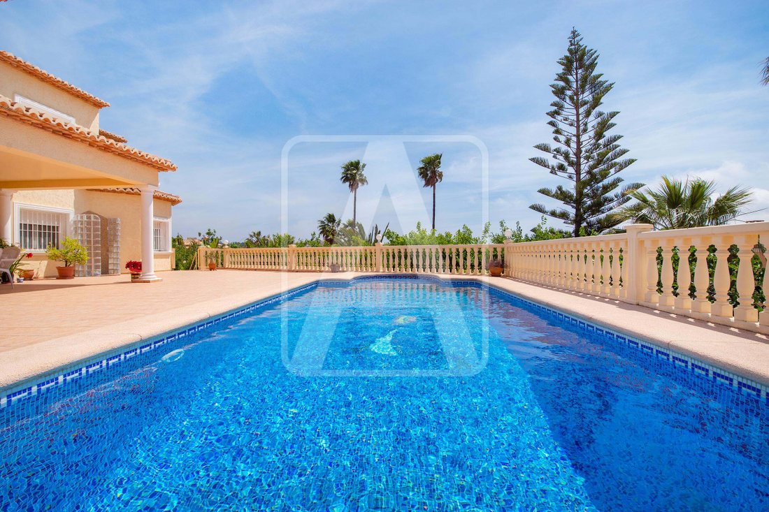 Calpe Villas / Chalets In Calp, Valencian Community, Spain For Sale ...