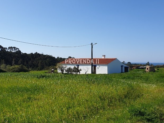 Luxury oceanfront farm ranches for sale in Rogil, Algarve, Portugal ...