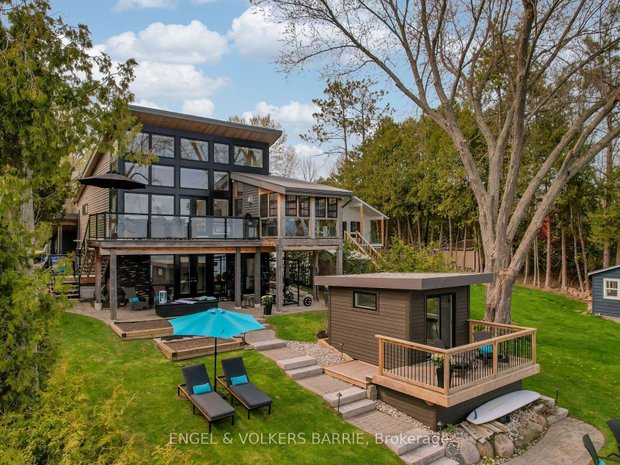 Luxury homes with terrace for sale in Hawkestone, Ontario, Canada ...