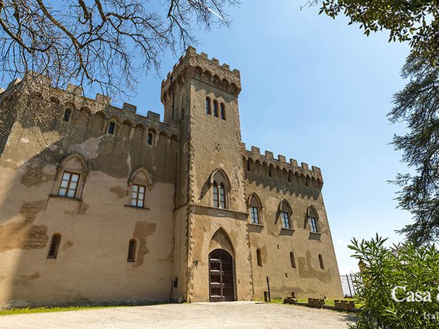 Luxury castles for sale in Florence, Tuscany, Italy | JamesEdition