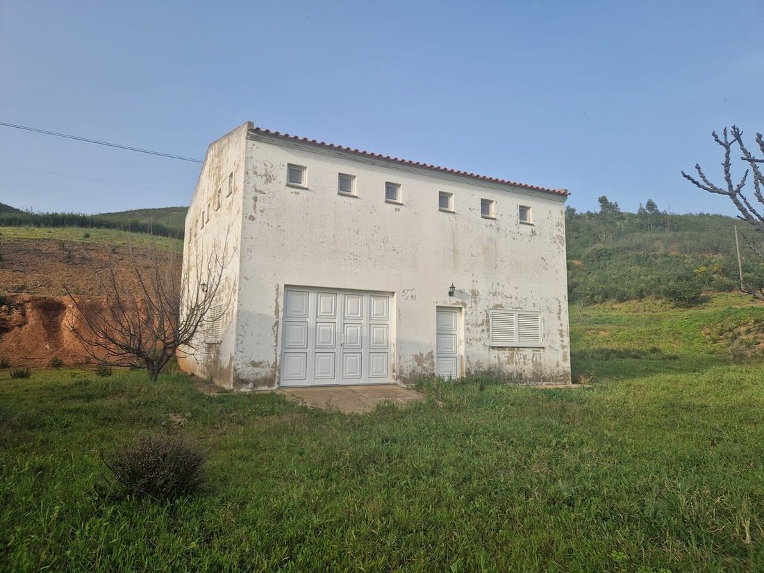 Beautiful Farm With 14 Hectares Of Land, About 20 In Alferce, Algarve ...