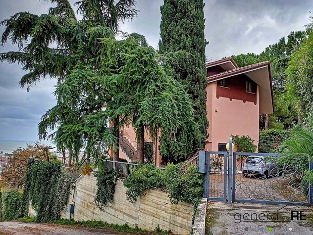 Luxury villas for sale in Pescara, Abruzzo, Italy | JamesEdition