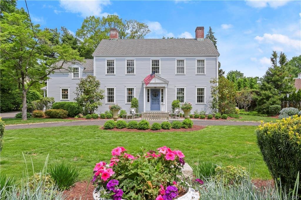 419 Beach Road, Fairfield, Ct 06824 En Fairfield, Connecticut, Estados ...