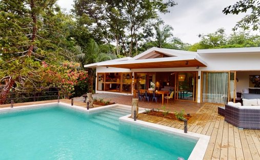 Luxury modern homes for sale in Ojochal, Puntarenas Province, Costa ...