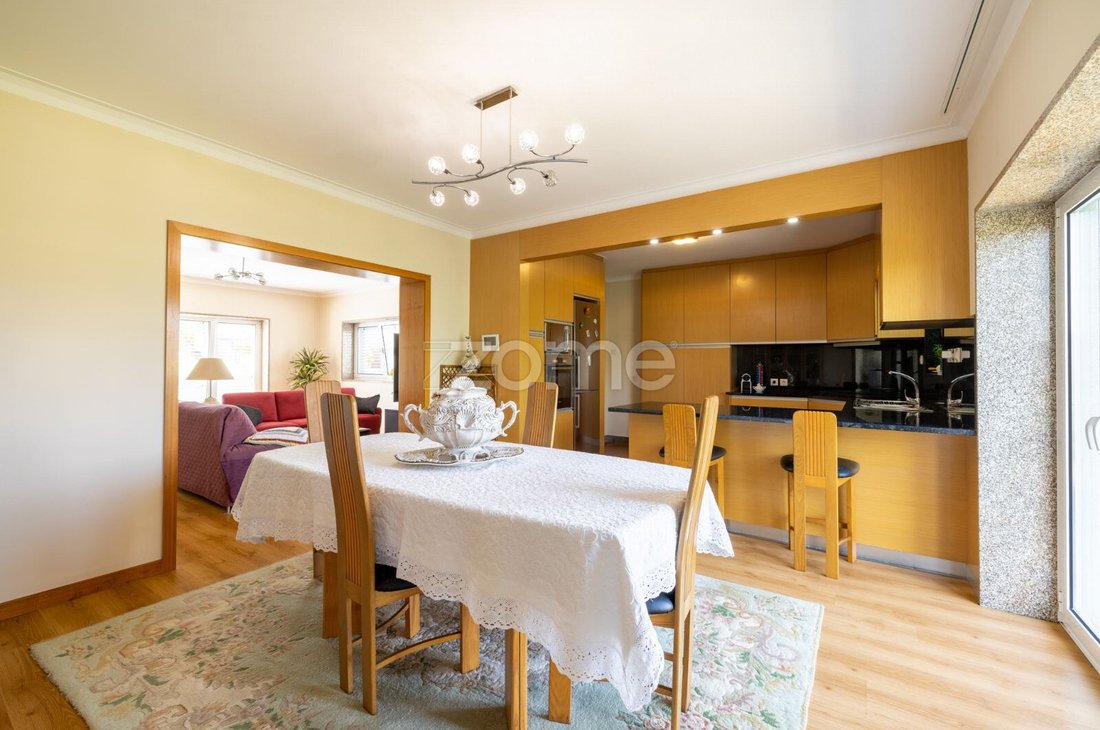 Trofa House In Trofa, Porto District, Portugal For Sale (12893278)