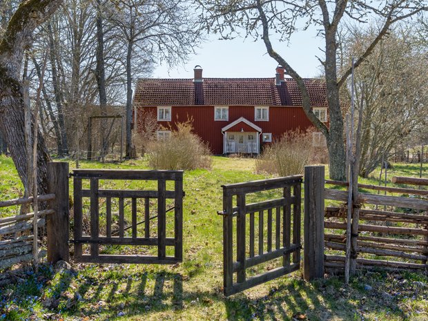 Luxury mountain view farm ranches for sale in Ydre, Östergötland County ...