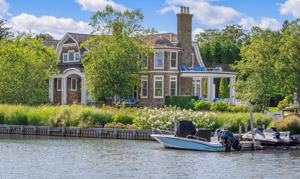 Molino De Agua Frente Al Mar En Water Mill, Nueva York, Estados Unidos ...