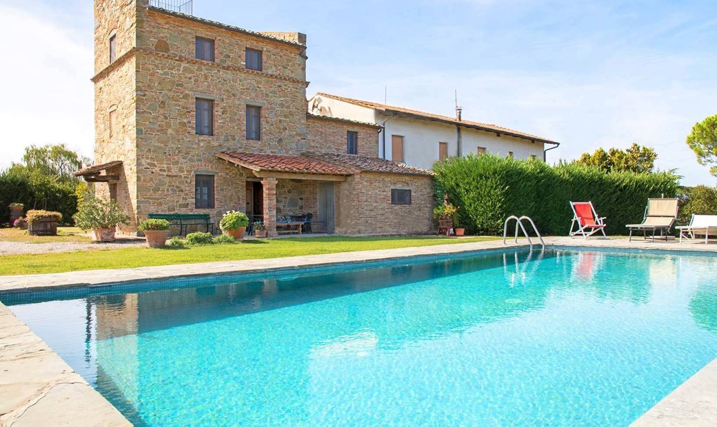 Wonderful Portion Of Farmhouse For Sale In Cortona In Cortona, Tuscany ...