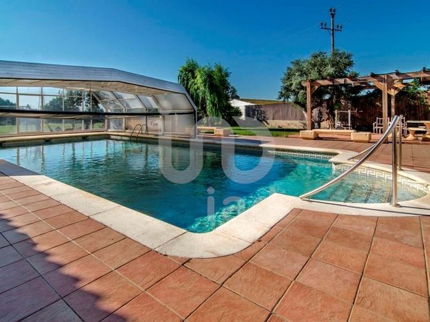 Luxury homes for sale in Santa Oliva, Catalonia, Spain | JamesEdition