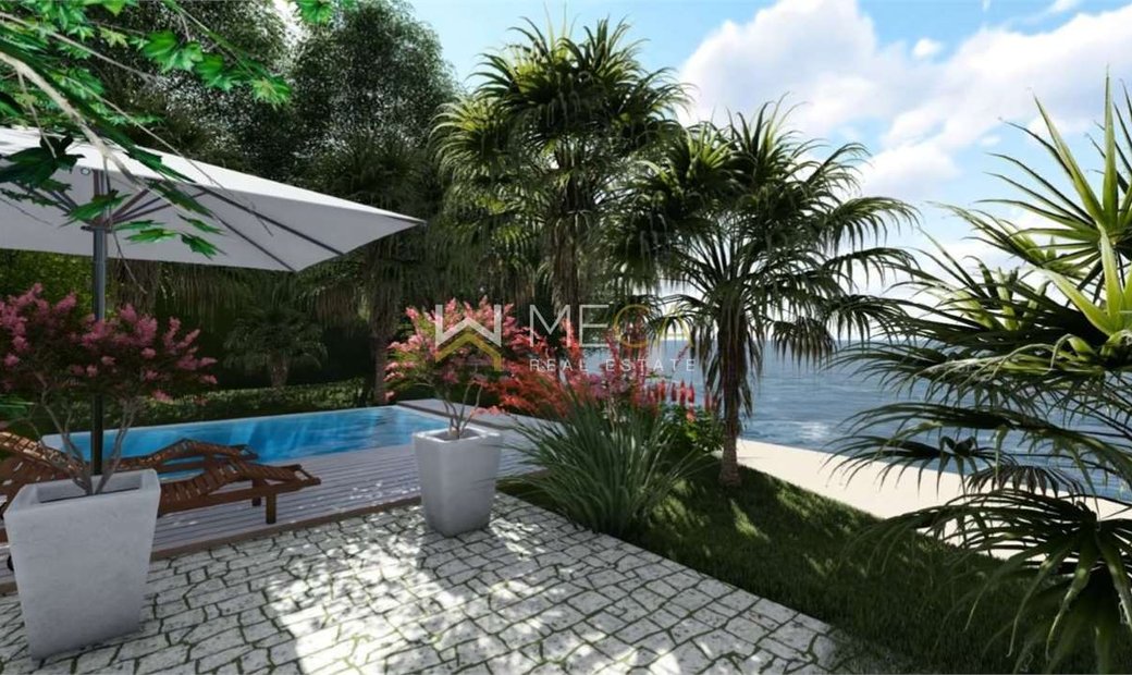 Villa Di Lusso Direttamente A Lago, In Padenghe Sul Garda, Lombardy ...