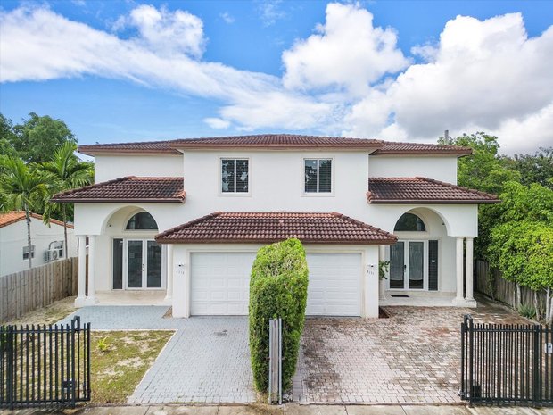 Luxury homes for sale in Miami, Florida | JamesEdition