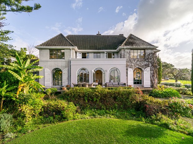 Luxury waterfront homes for sale in Auckland, Auckland, New Zealand ...