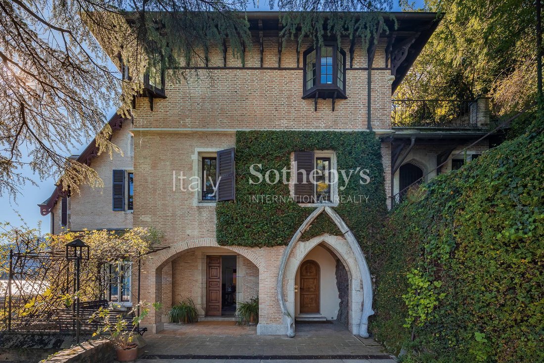 Magnificent Victorian Style Villa On Lake Como In Menaggio, Lombardy ...