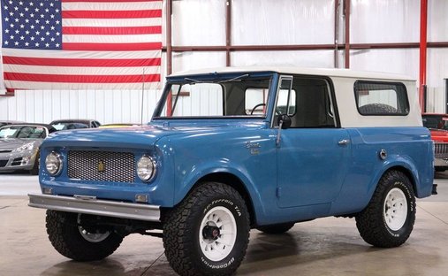 Two tone International for sale | JamesEdition