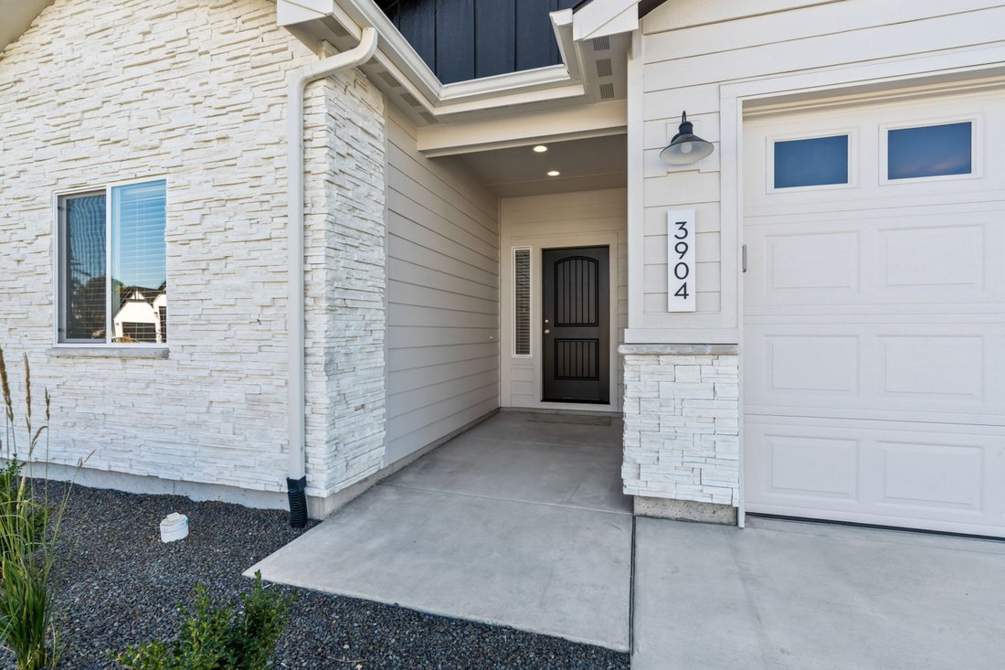 Gorgeous 'Brielle Elizabeth' Floor Plan By In Caldwell, Idaho, United ...