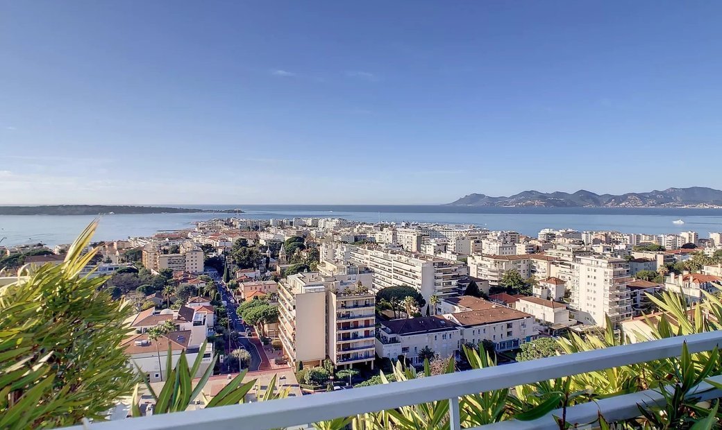 Cannes Panoramic Sea View In Cannes, Provence Alpes Côte D'azur, France ...