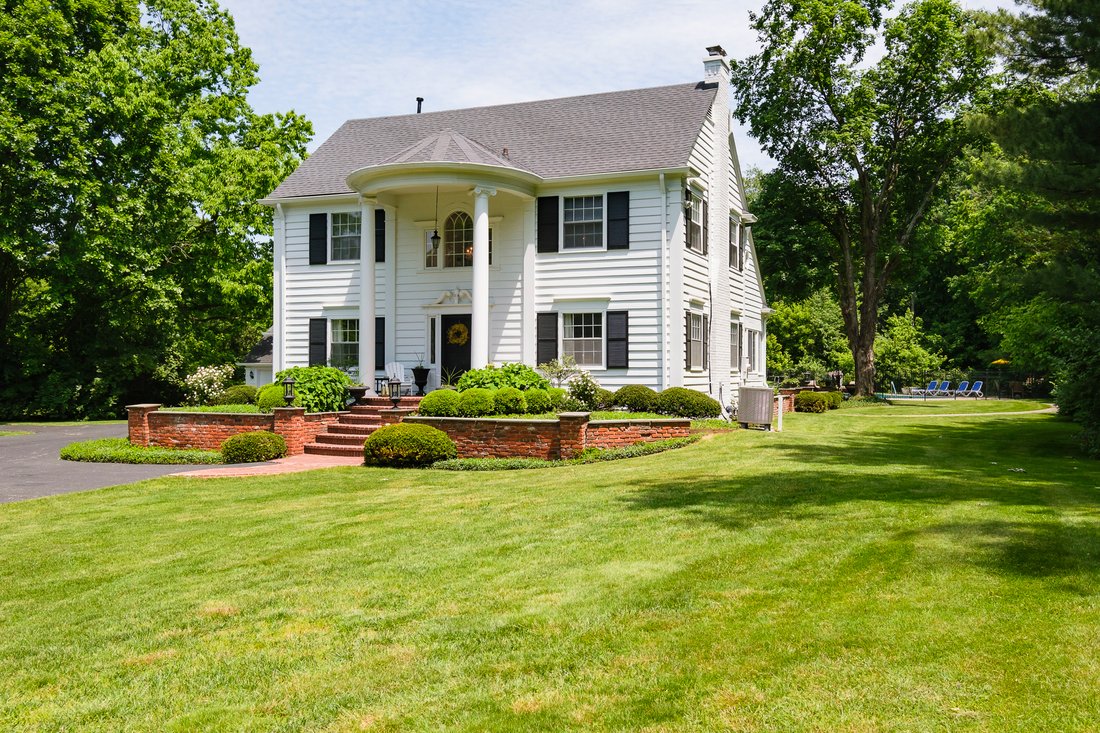 4 Bedrooms Single Family Detached In Indianapolis, Indiana, United ...