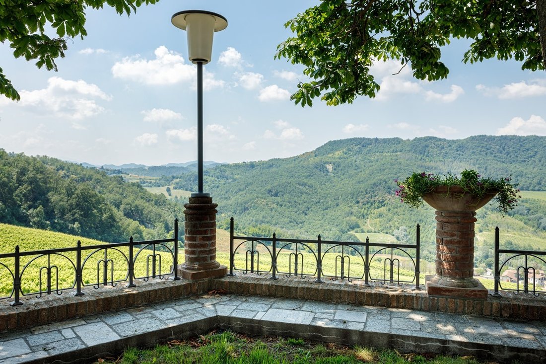 Borgo Priolo (Pv) In Lombardy, Italy For Sale (12966902)