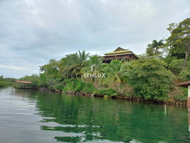 Luxury waterfront homes for sale in Isla Solarte, Bocas del Toro ...