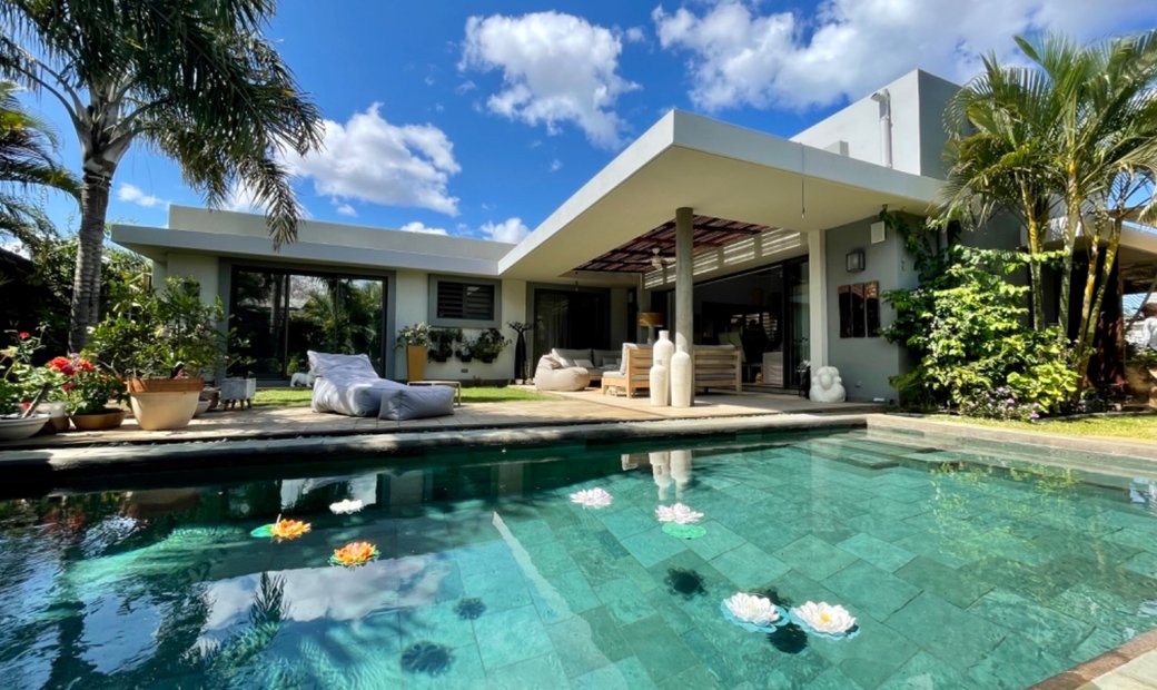 Splendid Res Villa Within A In Terre Rouge, Pamplemousses District ...