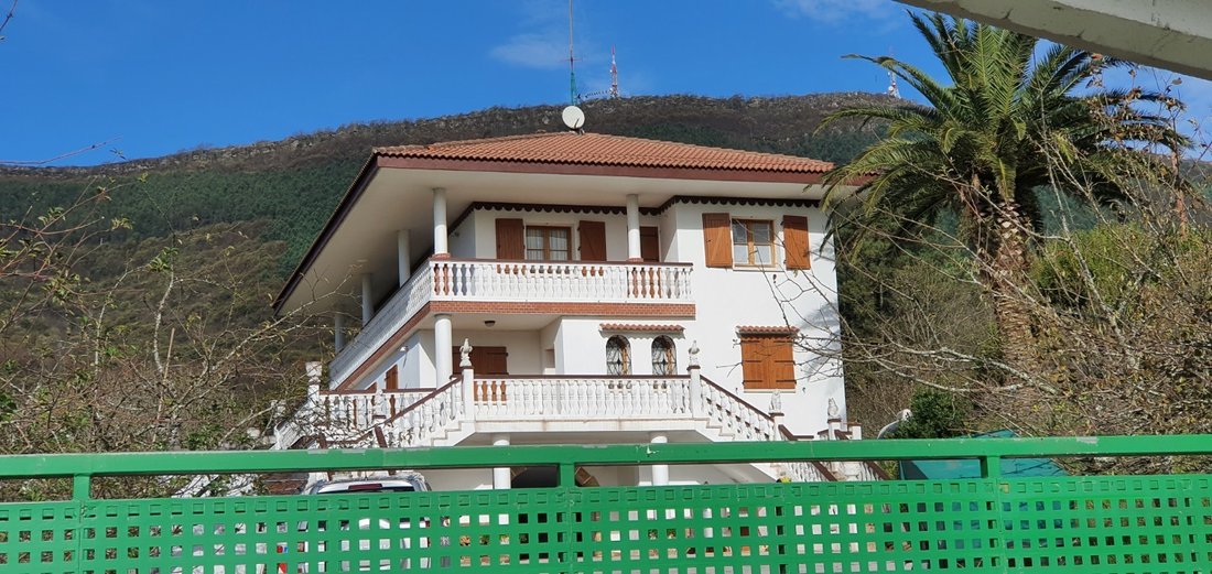 Lezo Villa In Lezo, Basque Country, Spain For Sale (12984536)