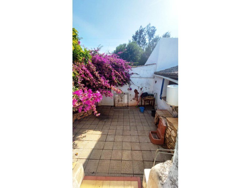 Farm In Odiáxere With 10 Ha And Spring Water In Lagos, Faro District ...