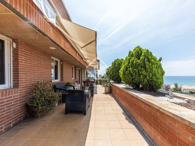 Luxury city view homes for sale in Les Botigues de Sitges, Catalonia ...