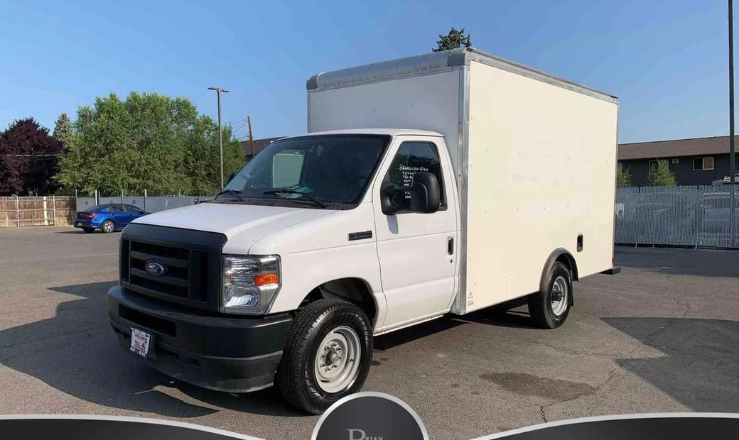 2022 Ford E350 Super Duty Cutaway In Selah, Washington, United States ...