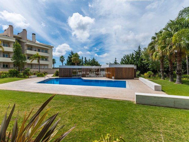 Luxury duplex homes for sale in Pêro Pinheiro, Lisbon, Portugal ...