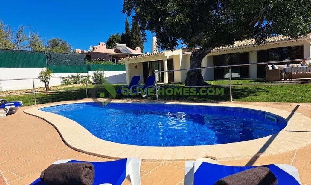 Renovated Villa In The Heart Of Albufeira In Albufeira, Algarve ...