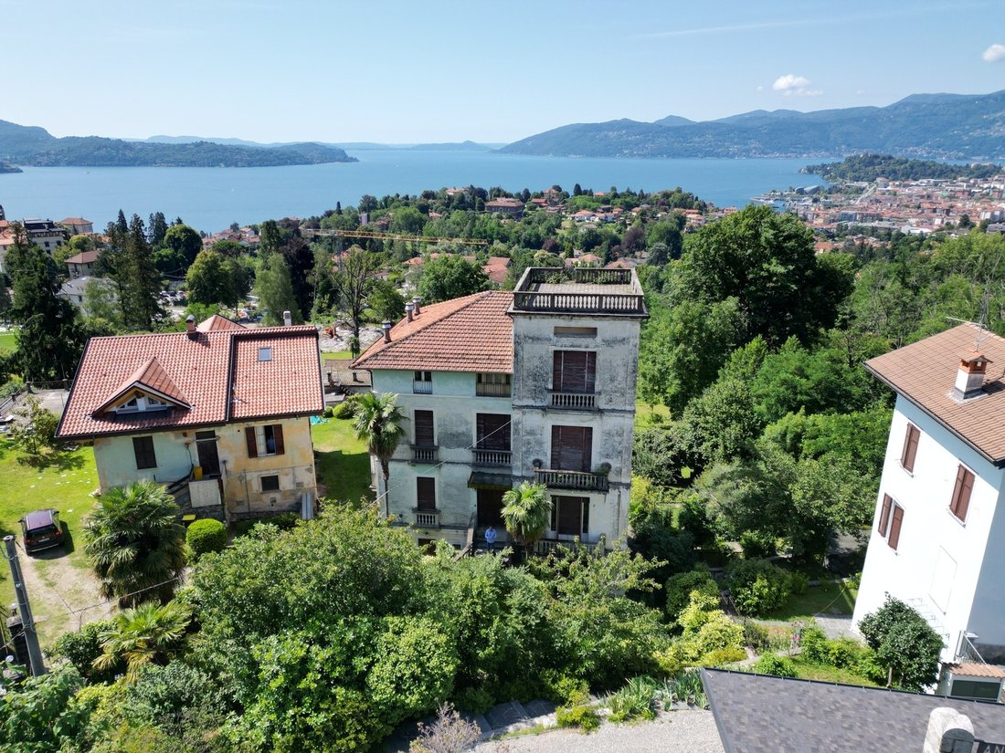Verbania, Interesting 19th Century Villa To Be In Biganzolo, Piedmont ...
