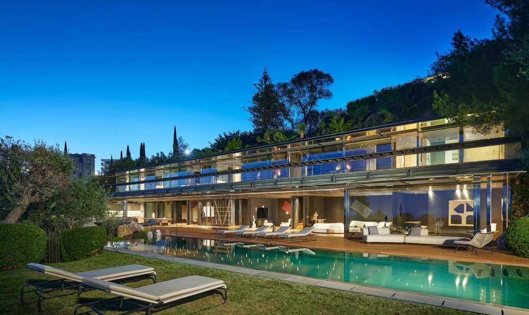 A Sleek Waterfront Modern Residence In Nice, Provence Alpes Côte D'azur ...