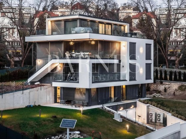 Luxury homes for sale in Budapest, Hungary | Page 3 | JamesEdition