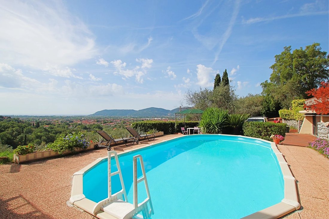 Panoramic Villa With Pool In Castelnuovo In Castelnuovo Magra, Liguria ...