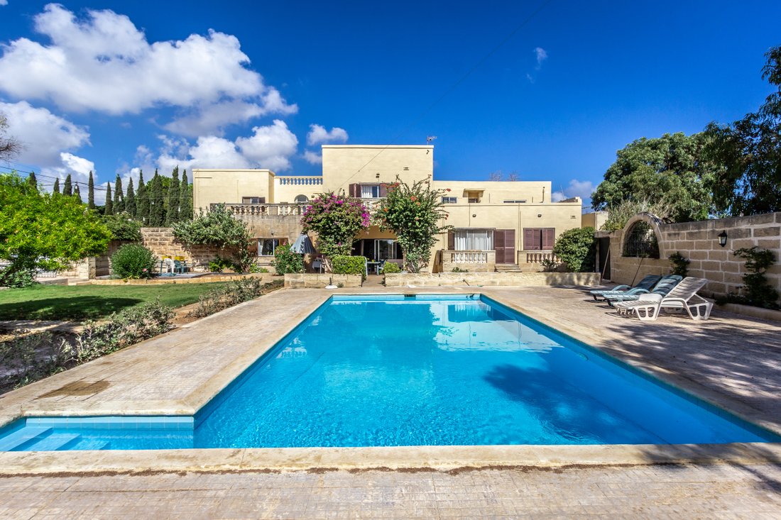 Madliena, Villa Finie Dans Is Swieqi, Malte à Vendre (12182586)