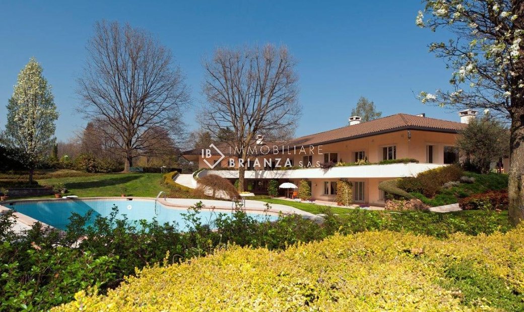 Lesmo Villa In Lesmo, Lombardy, Italy For Sale (13070000)