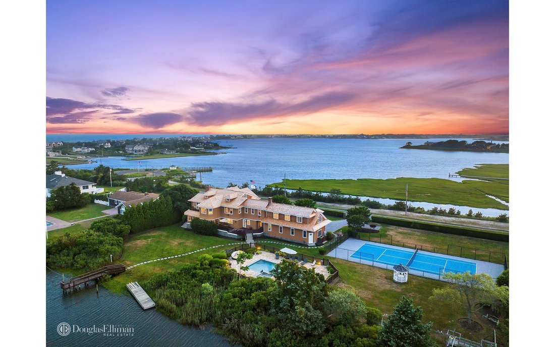 House Quogue In Quogue, New York, United States For Sale (13077409)