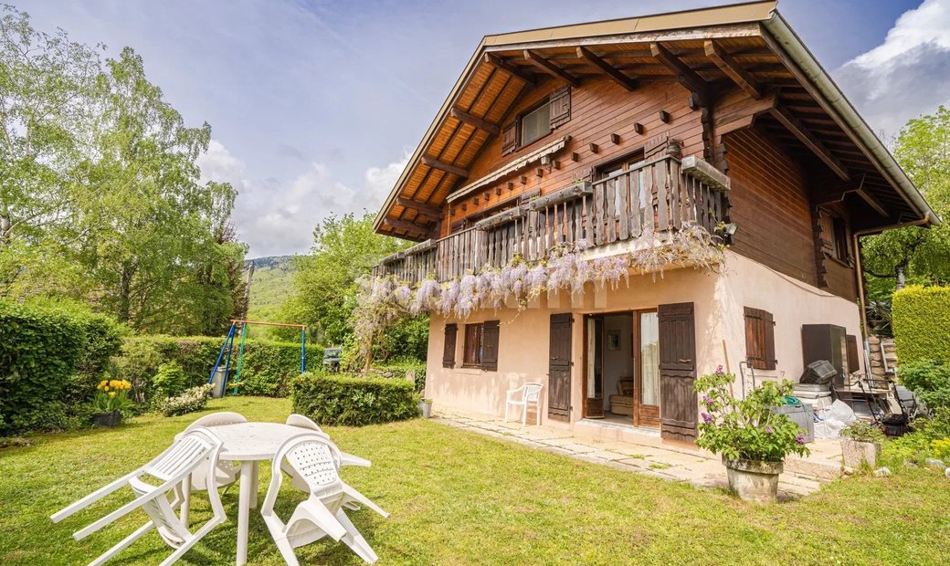 Péron House In Péron, Auvergne Rhône Alpes, France For Sale (13104560)