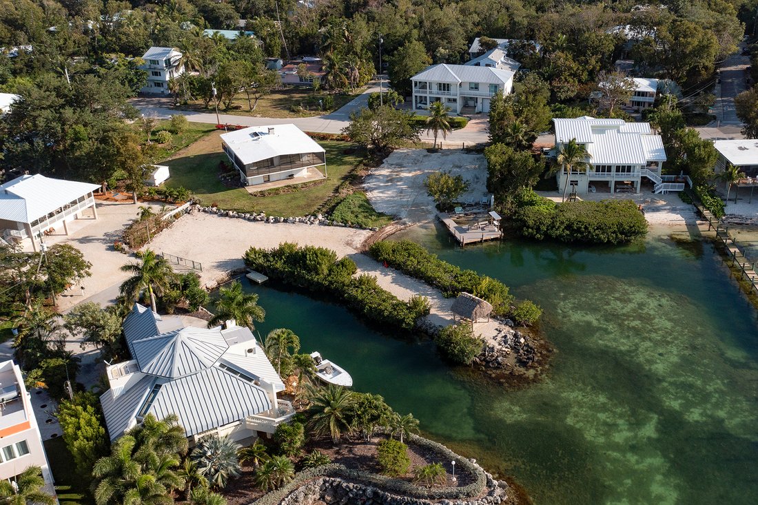 111 S Rolling Hill Road, Plantation Key In Tavernier, Florida, United ...
