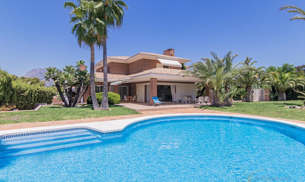 Chalet Benidorm Spain In Benidorm, Valencian Community, Spain For Sale ...