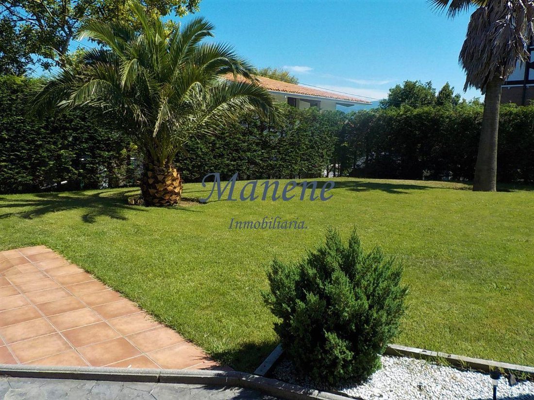 Chalet Berango Spain In Baserri Santa Ana, Basque Country, Spain For ...